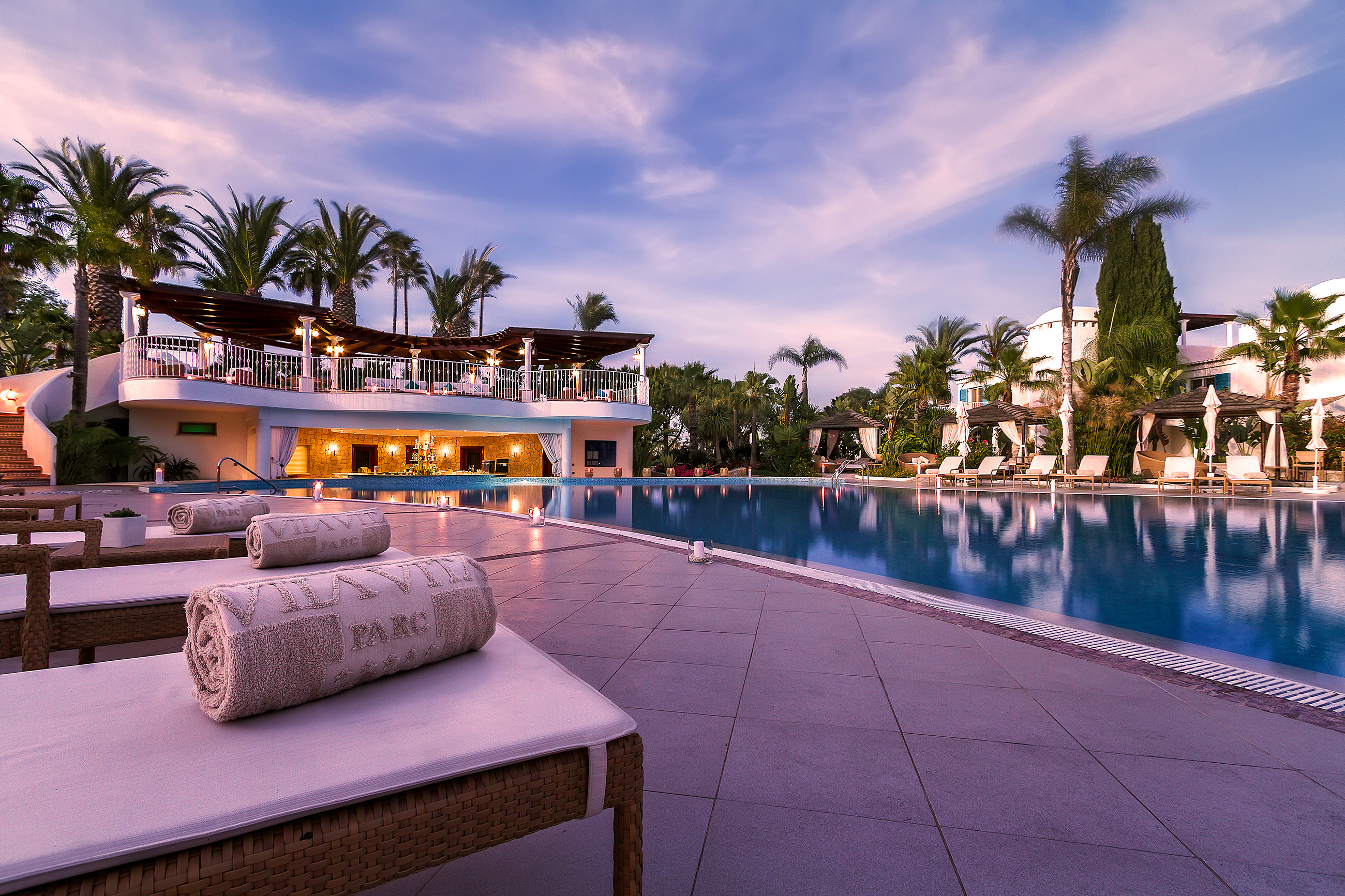 Restaurants & Bars - VILA VITA Parc Resort & Spa