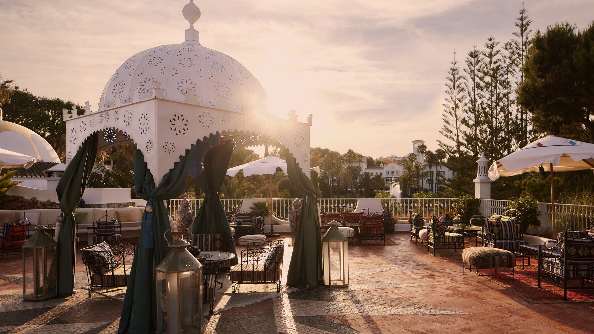 Manzar Terrace - Vila Vita Parc Resort & Spa